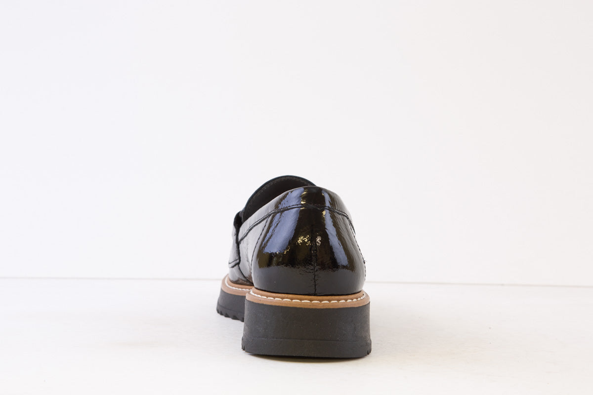 Pitillos Black Patent Flat Loafer with Chain Detail - Women's Comfort ...