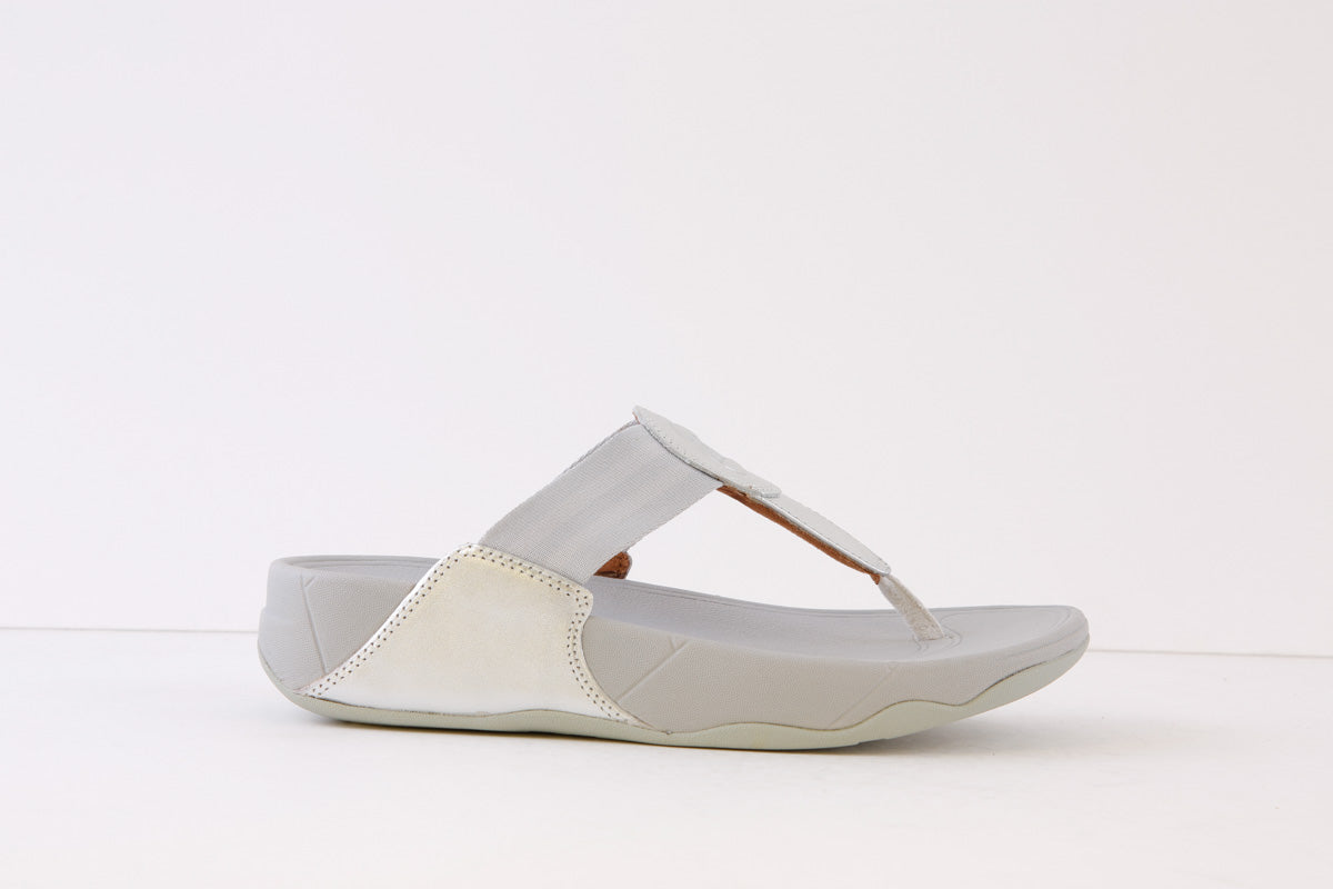 FITFLOP - WALKSTAR TOE-POST MULE - SILVER – Victor Dwyer Ladies ...
