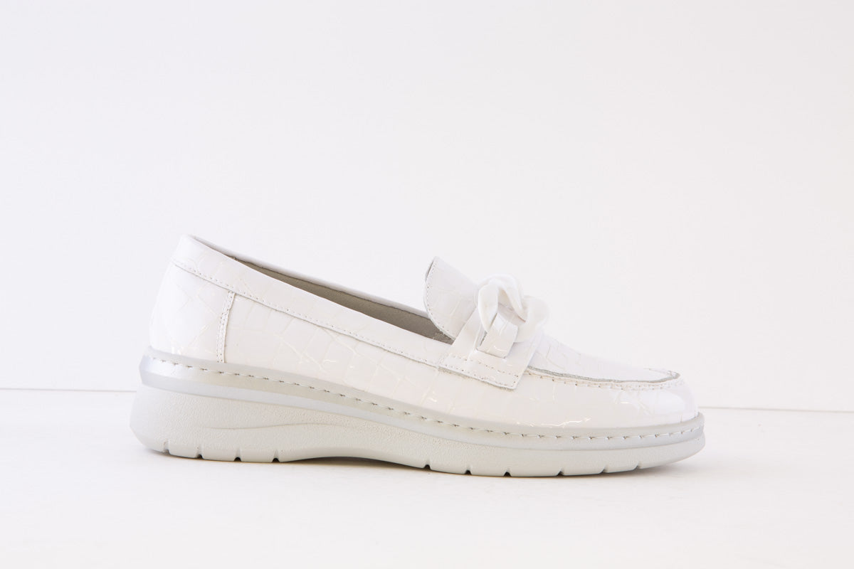 NOTTON - 2154 SLIP-ON FASHION SHOE - WHITE PATENT – Victor Dwyer Ladies ...