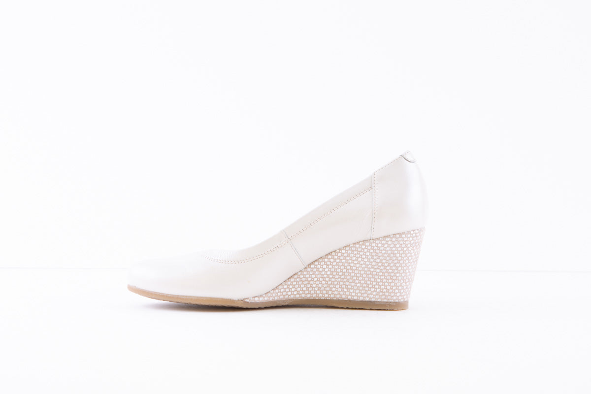 BIOECO - 5899 HIGH WEDGE SHOE - BEIGE – Victor Dwyer Ladies & Children ...